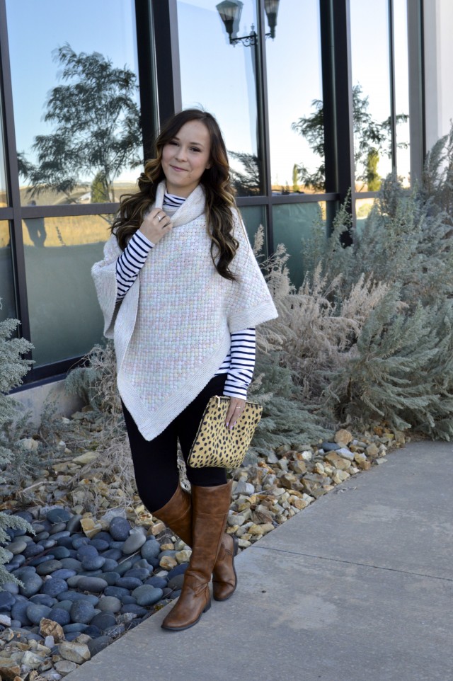 How to Wear a Poncho